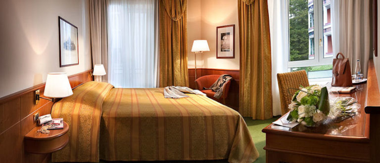 Hotel Cavour Milan Italy - Hotel Near La Scala And The Duomo
